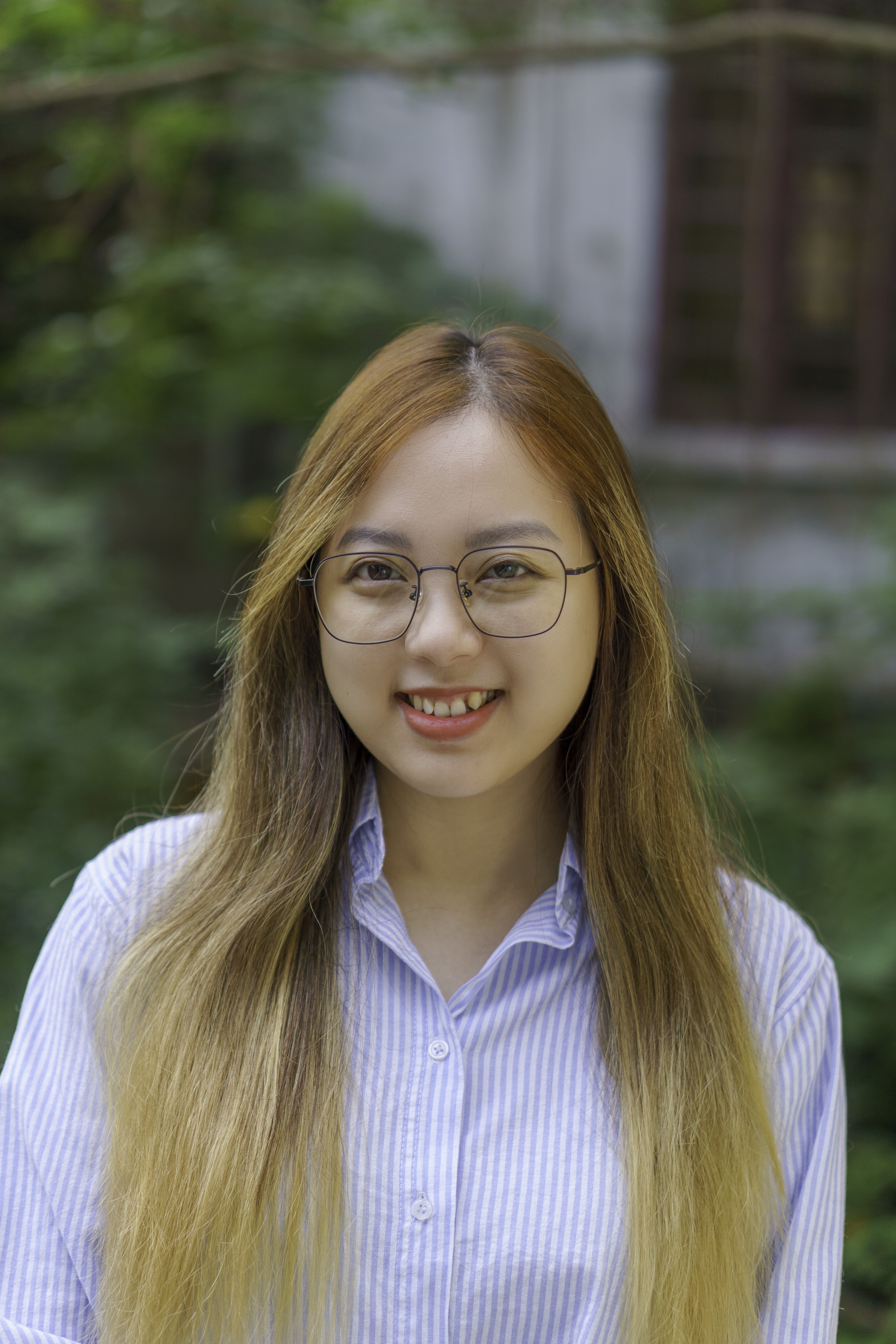Liên hệ